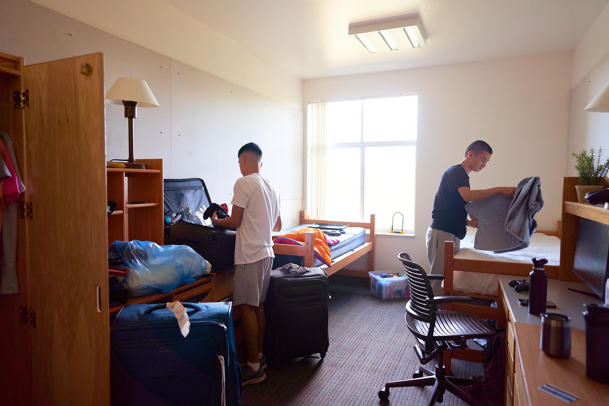 4 easy tips to prepare for living on campus | UC Davis